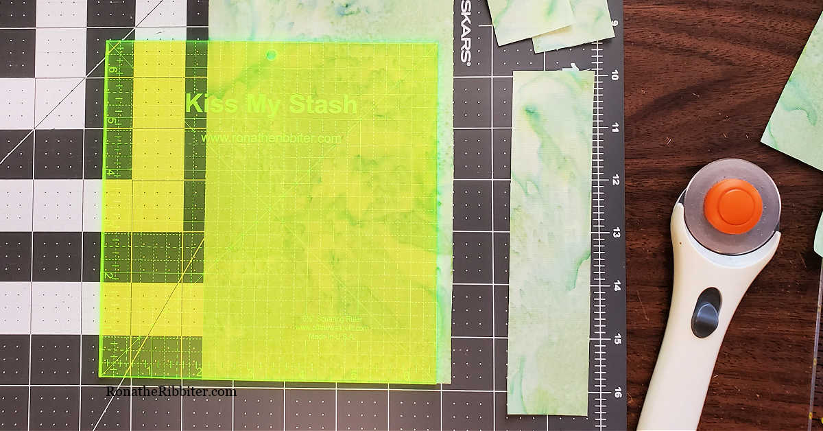 How to Make a Checklist Quilt Block | Rona the Ribbiter